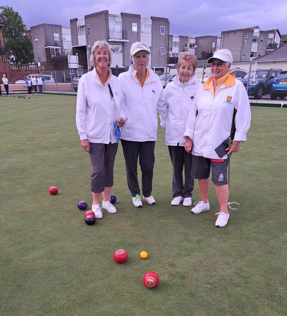 LADIES WIN MAJOR FOURS SEMI FINAL - Plymstock Bowling Club